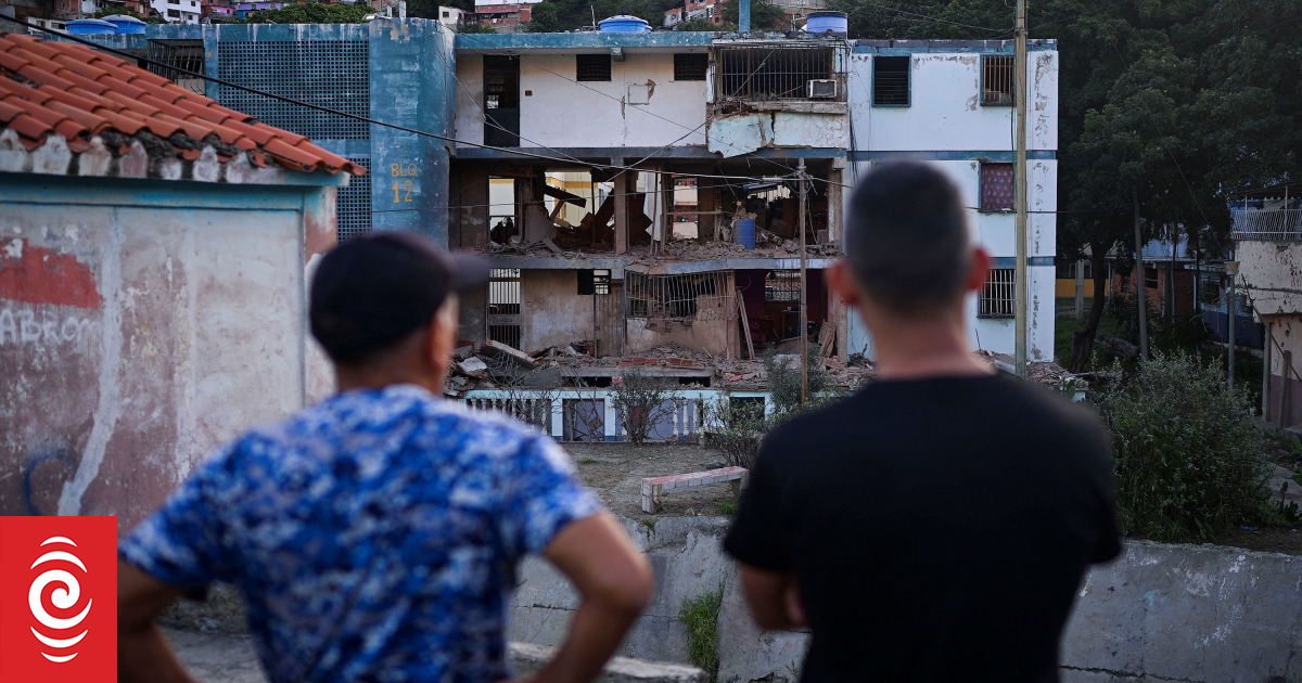 Venezuelans hunker down, apprehensive about what comes next | RNZ News
