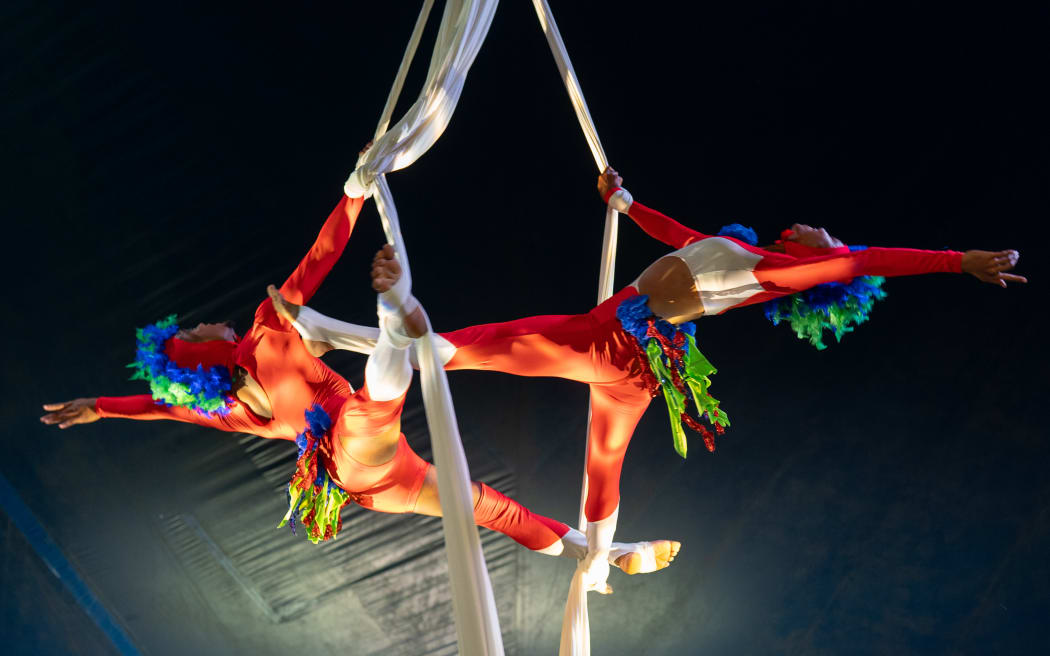 'Magic tricks, jugglers...really funny clowns' - VOU gives life to Fiji's first circus show ...