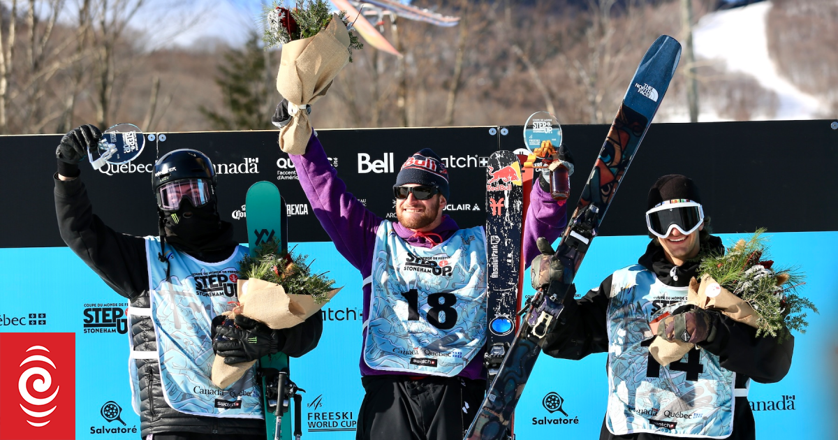 Wānaka freeskiers share World Cup podium in NZ first | RNZ News