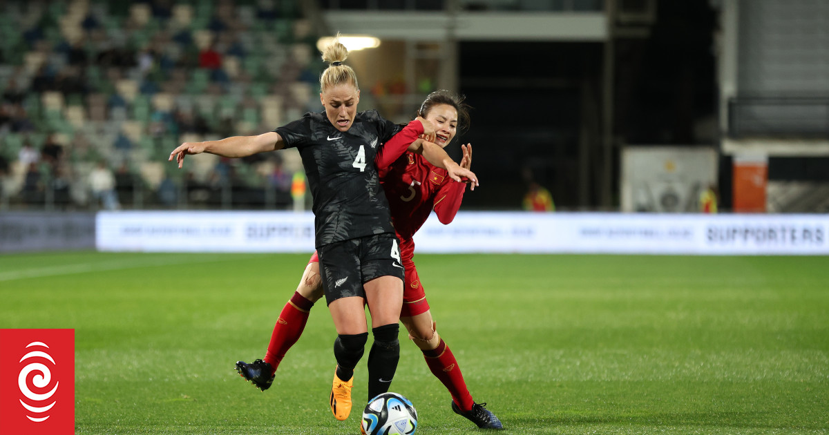 Football Ferns back to winning ways | RNZ News