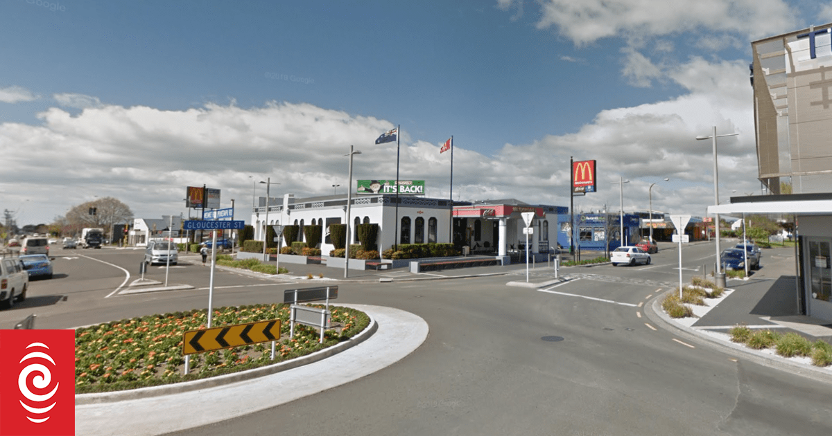 One injured in Napier shooting | RNZ News