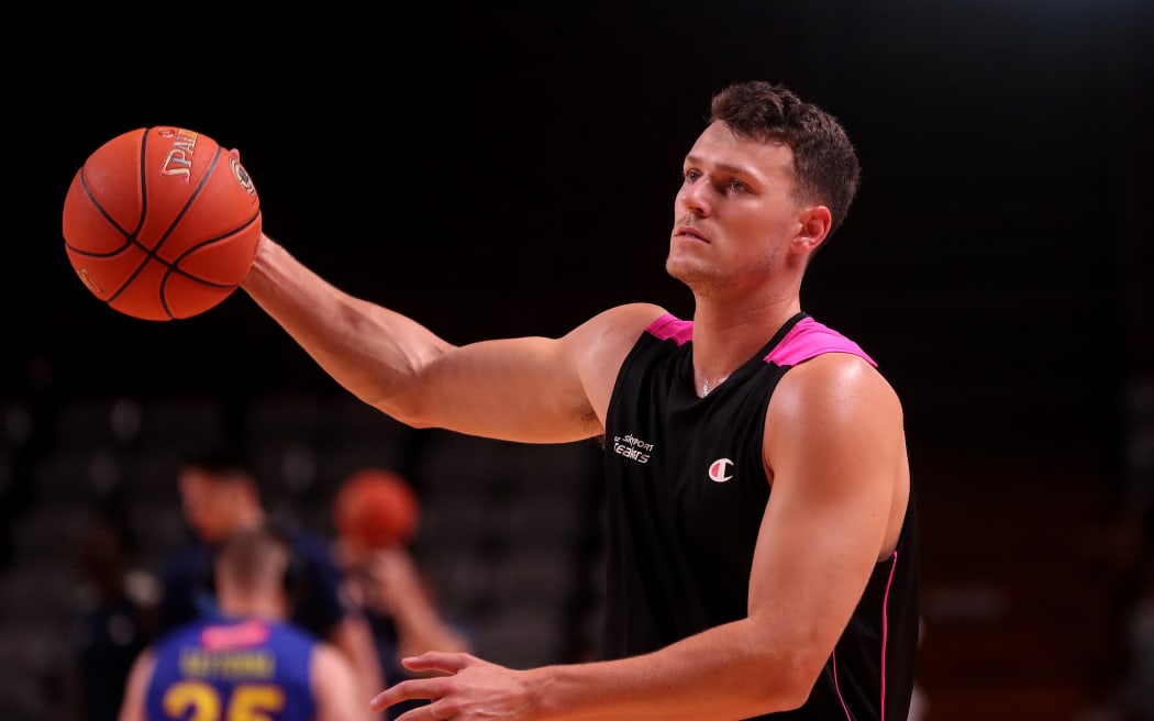 Tall Black finally gets to enjoy playing for his country | RNZ News