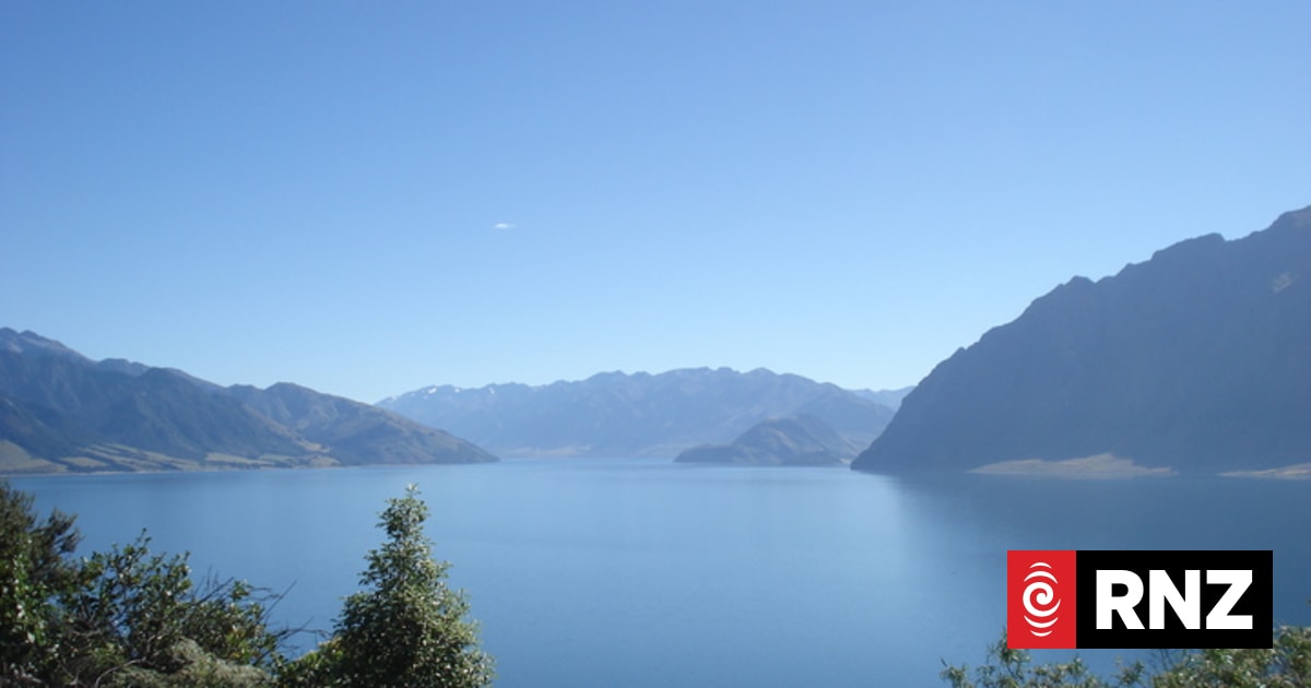 Lake Hāwea fast track referral declined by government | RNZ