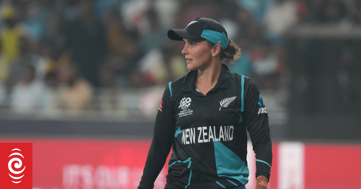 White Fern Amelia Kerr named as ICC's best female player | RNZ News