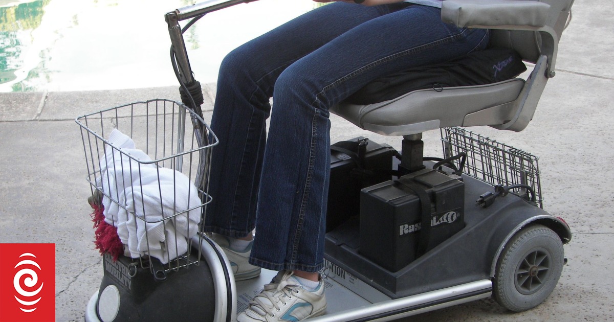 Woman dies after mobility scooter crash | RNZ News