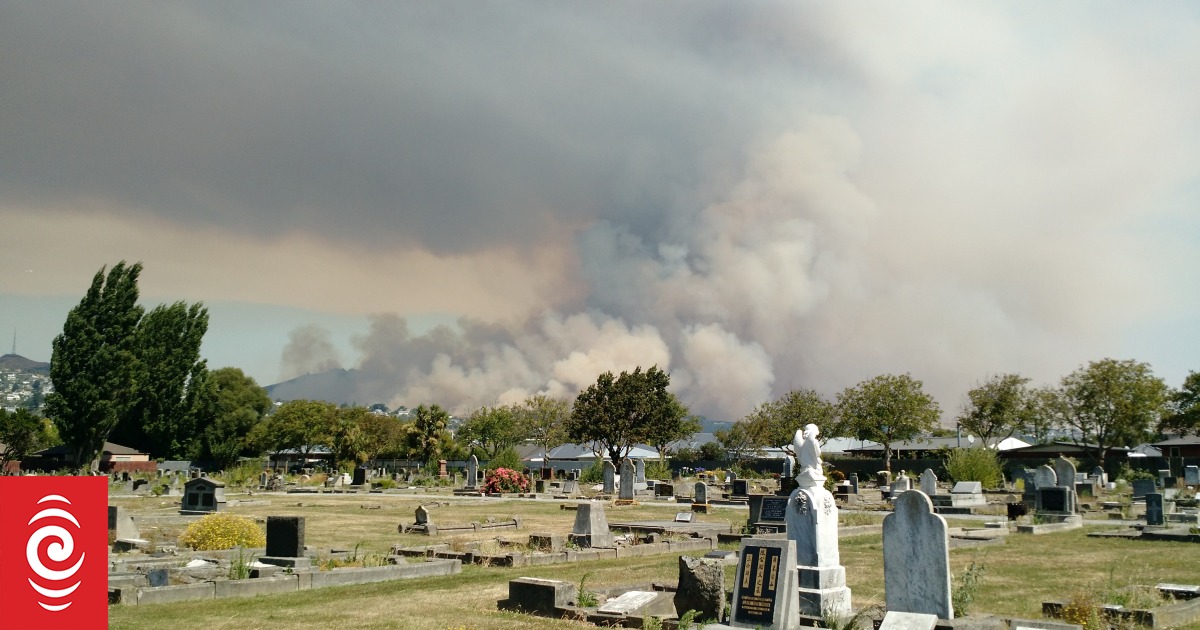 An update on fires surrounding Christchurch | RNZ