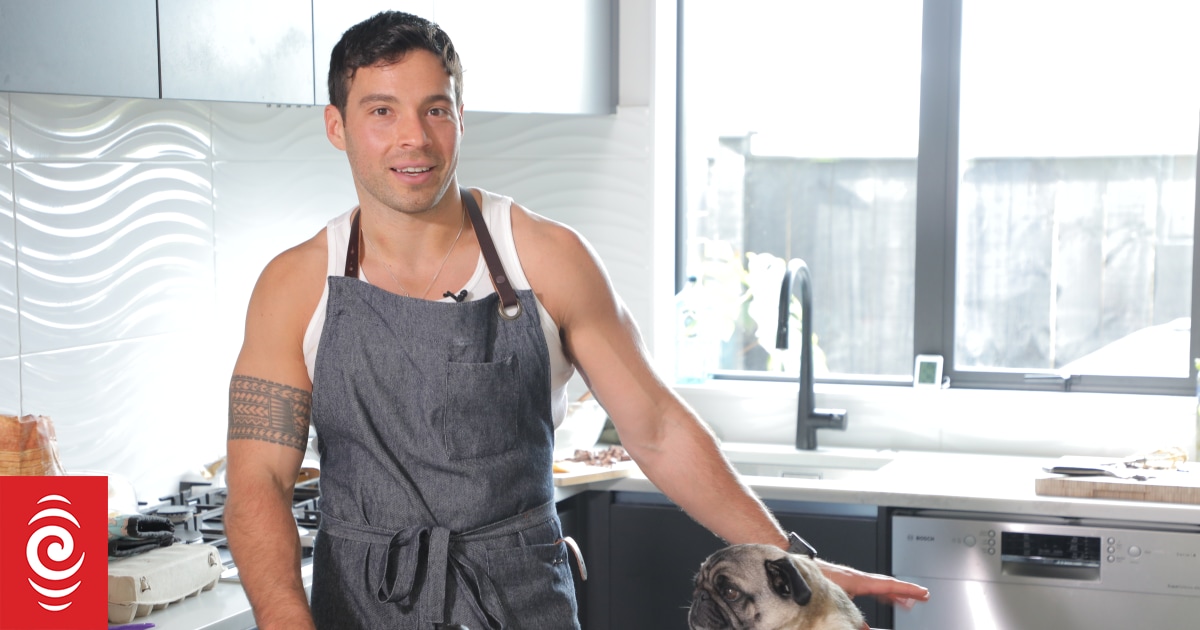 Auckland-based Samoan influencer and his pug, Fraser, on a mission to ...