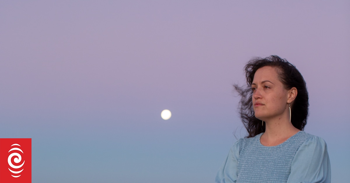 Book Review: Rewi Ata haere, kia tere by Jade Kake and | RNZ