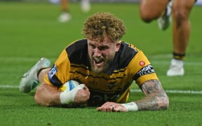 'Can you chip in?': coach's cheeky plea to keep Fineanganofo in country ...
