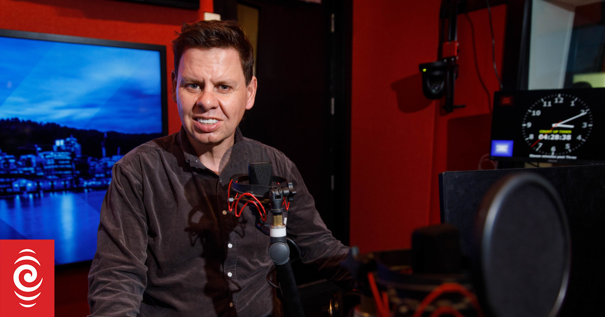 Listen live: King's Birthday Morning with Paddy Gower | RNZ News