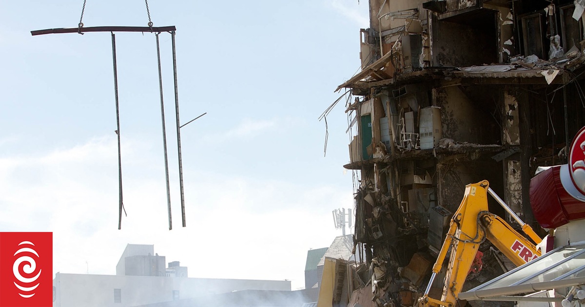 CTV building engineer to face disciplinary committee | RNZ News