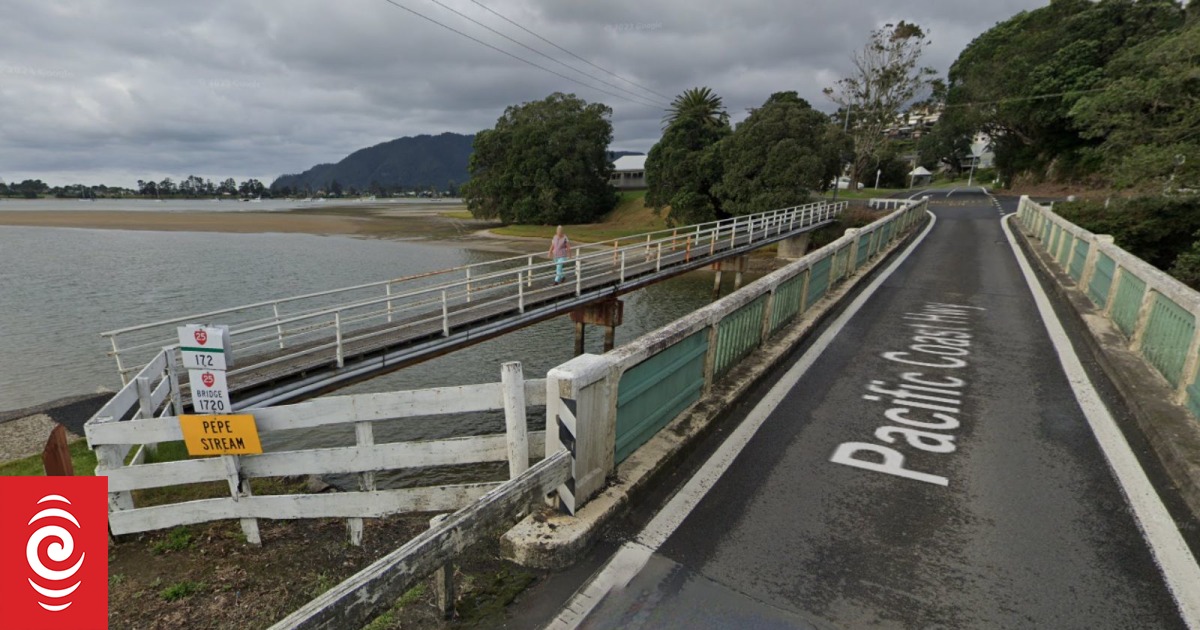 Bridge replacement work begins | RNZ News