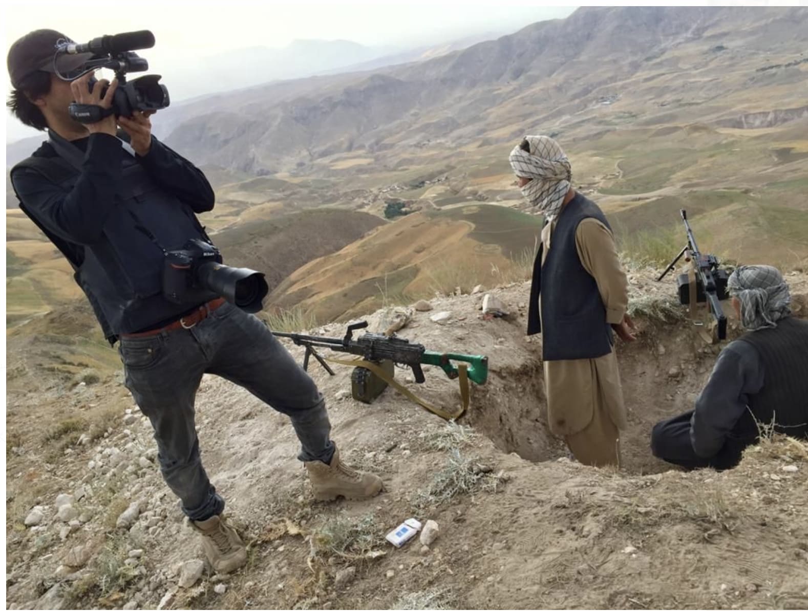 Lynne O’Donnell & Massoud Hossaini: the fall of Kabul one year on | RNZ
