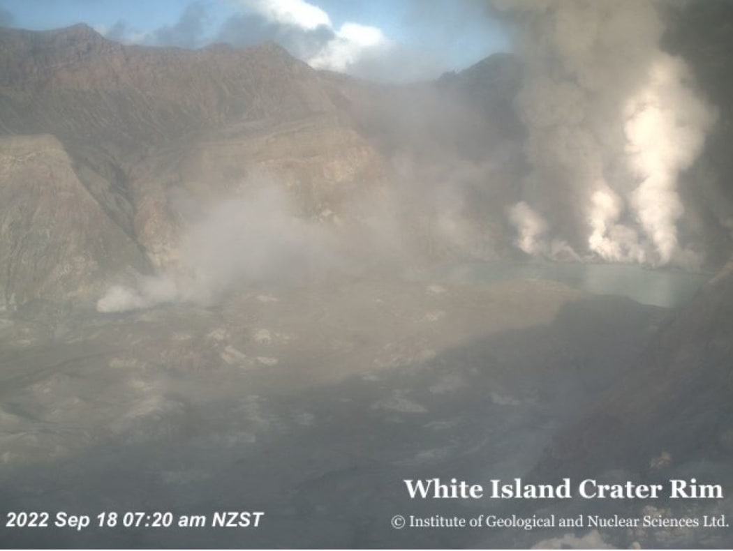 Whakaari/White Island may have erupted again - but no-one is sure | RNZ ... Whakaari/White Island may have erupted again - but no-one is sure | RNZ ...