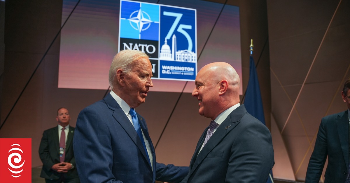 Political commentators Tim Hurdle and Dale Husband | RNZ