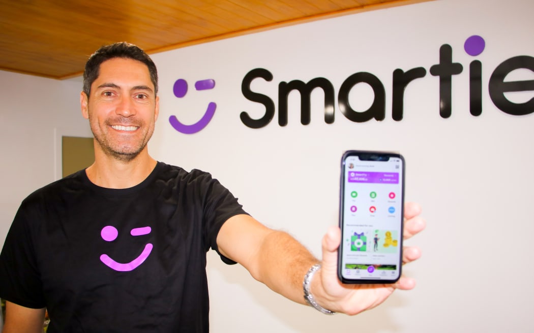 Cook Islands' techie plans to launch 'Smartie' app to better 'payment ...