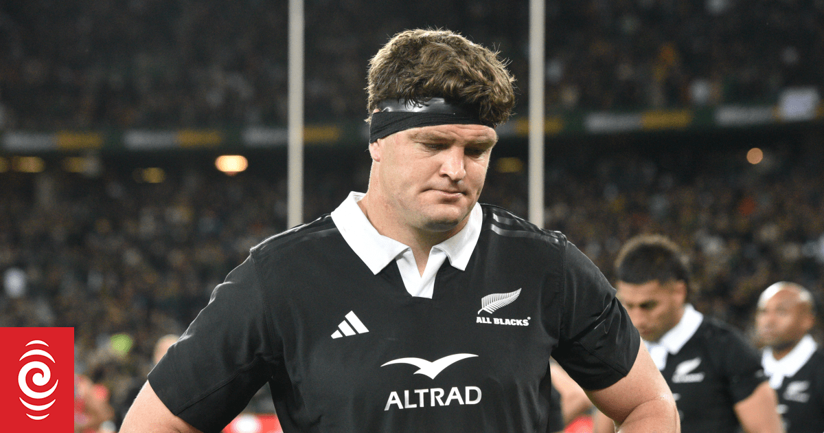 All Blacks captain Scott Barrett ruled out of rest of France series with calf tear | RNZ News