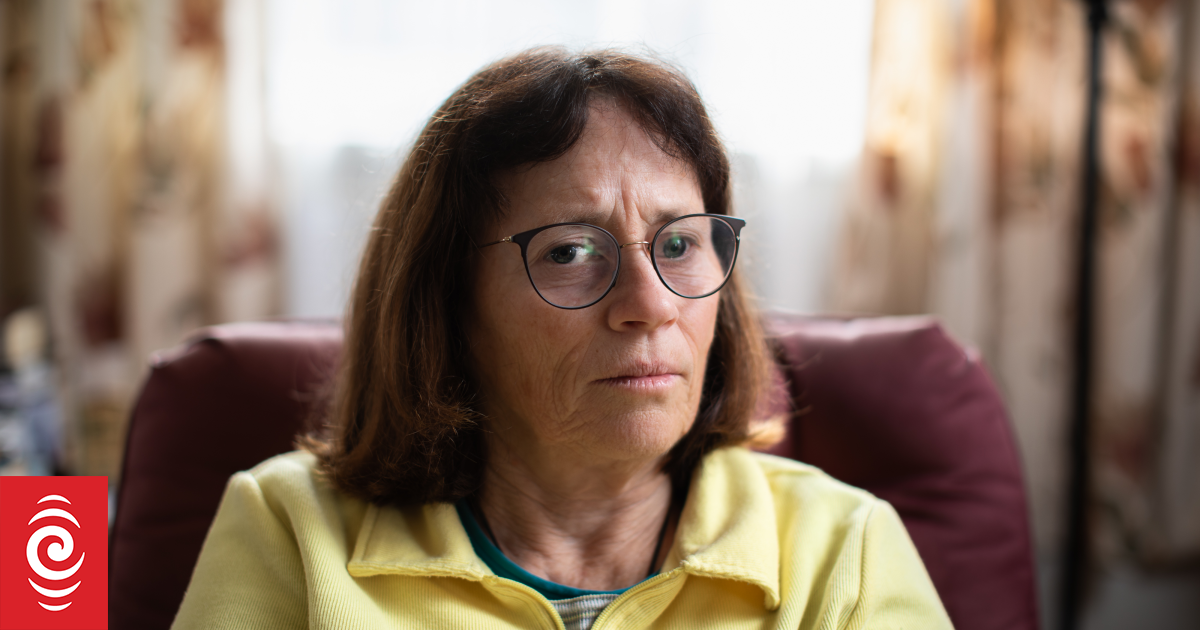 The ‘postcode lottery’ for hip and knee replacements is still strongly in force | RNZ News