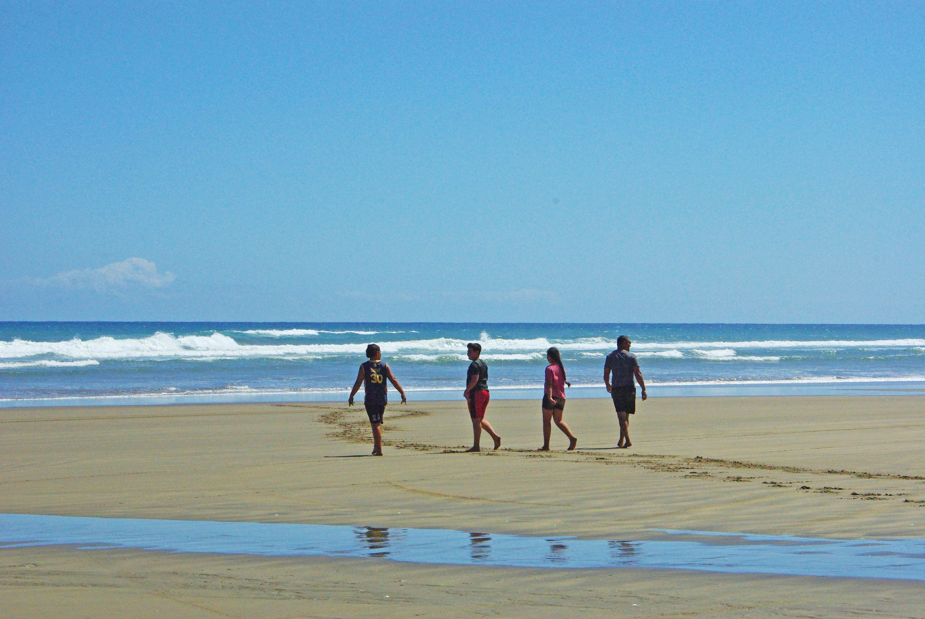 Beach nostalgia | A Gallery from Nine To Noon | RNZ National