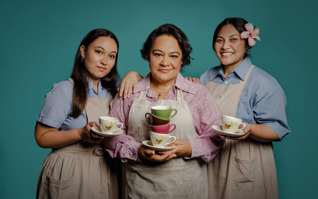 The hands behind iconic Crown Lynn hit the stage | RNZ