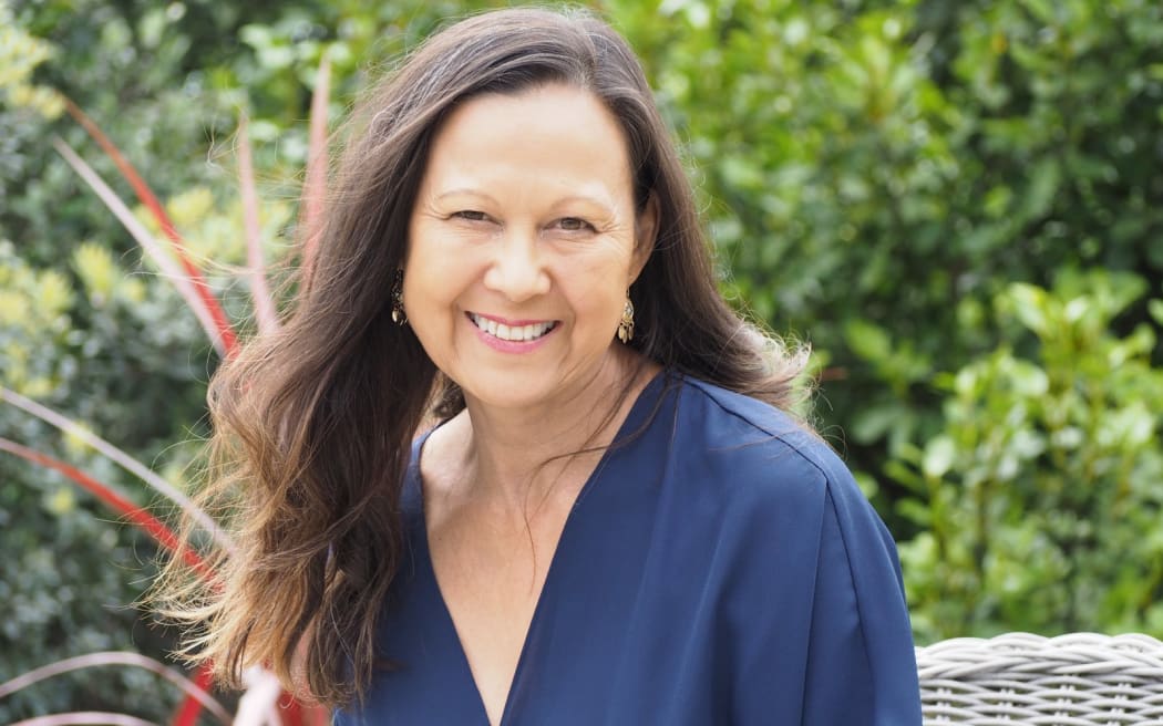 Prize-winning horror writer Lee Murray picks up first Kiwi award: 'It ...