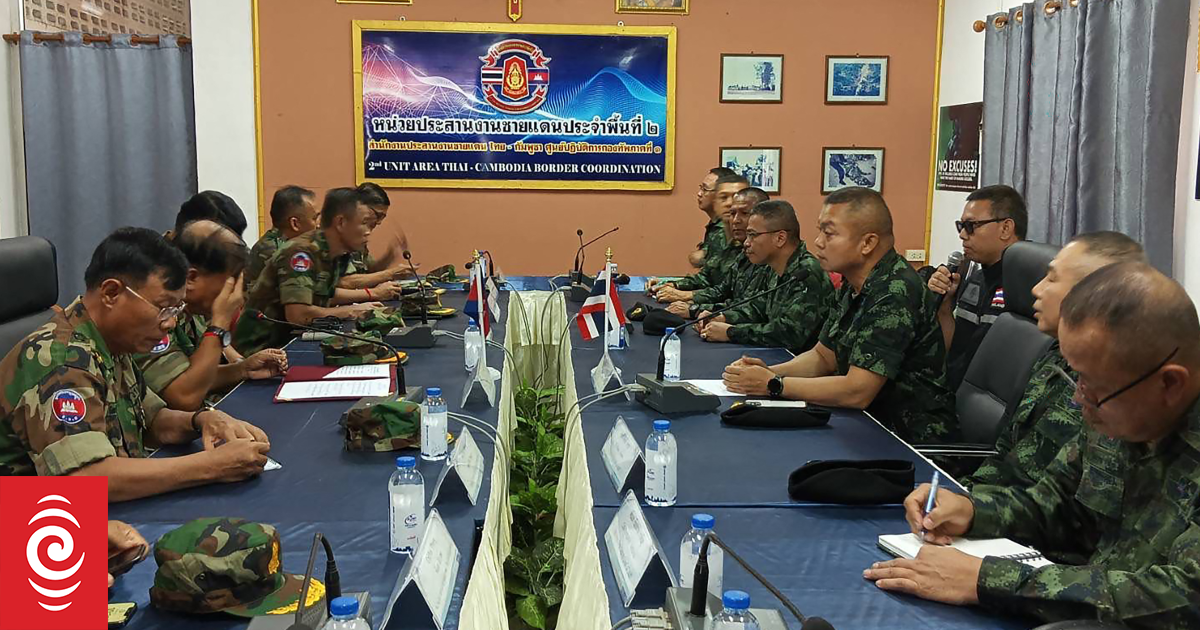 Thailand-Cambodia border calm as military commanders hold talks | RNZ News