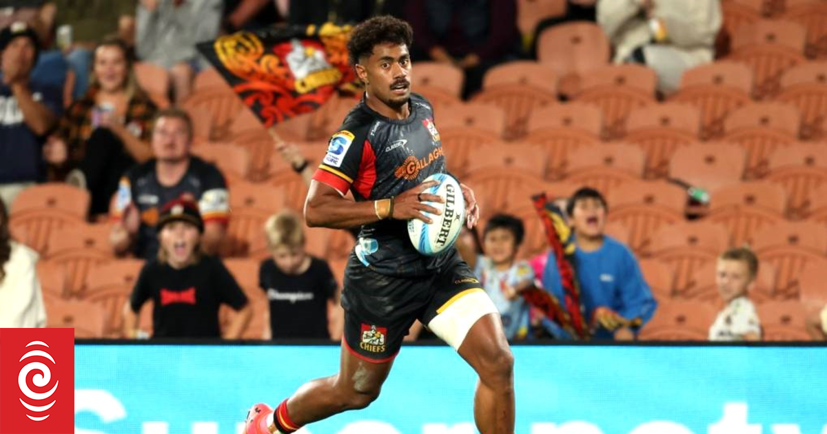 Narawa enjoys injury-free season, as Chiefs focus on semi-final | RNZ News