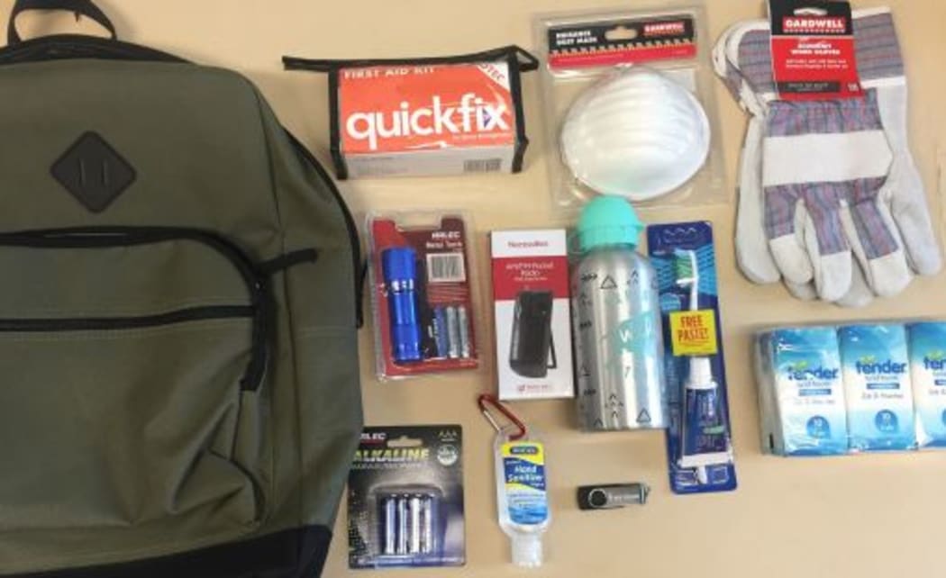 Build your own emergency kit | RNZ