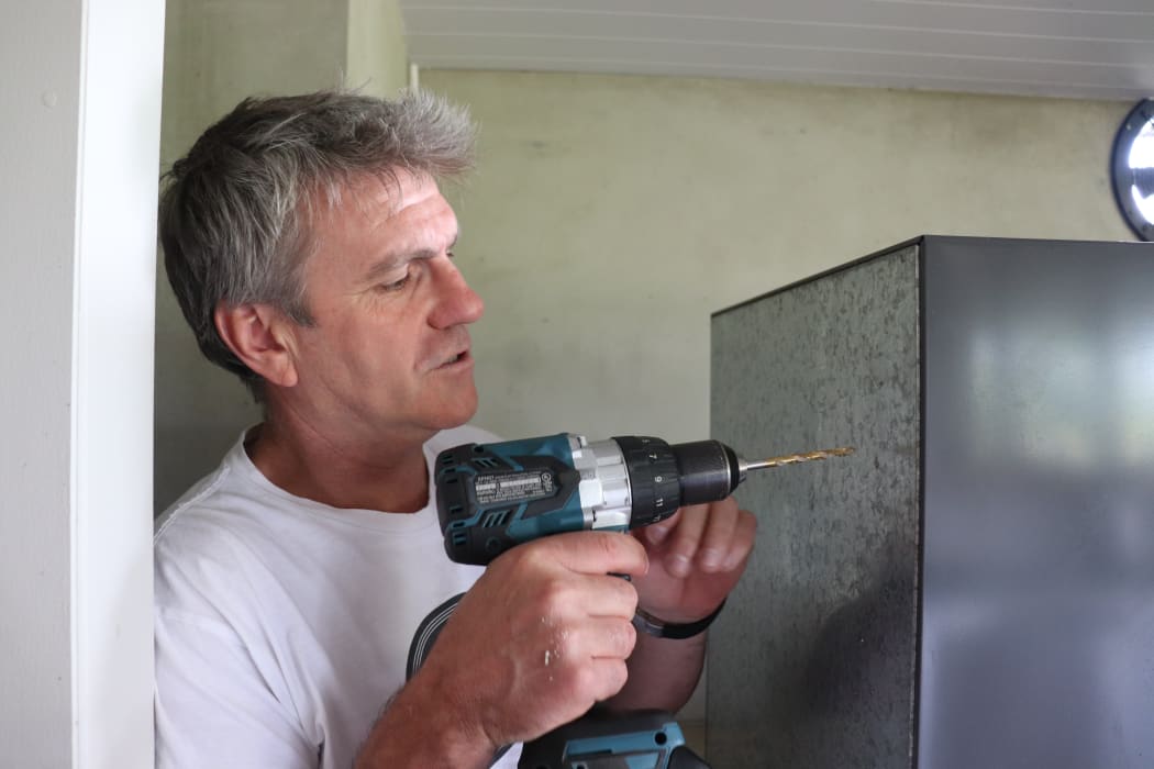 Beer accessory company: turn your fridge into a Kegerator | RNZ