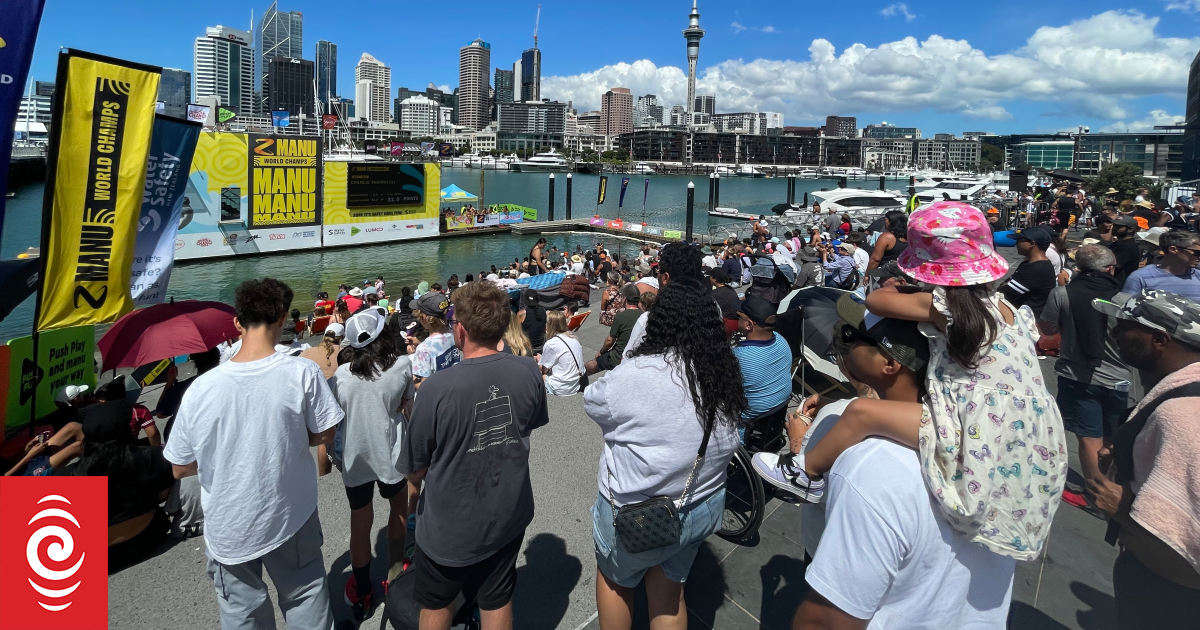 Manu World Champs: Splashing to victory | RNZ