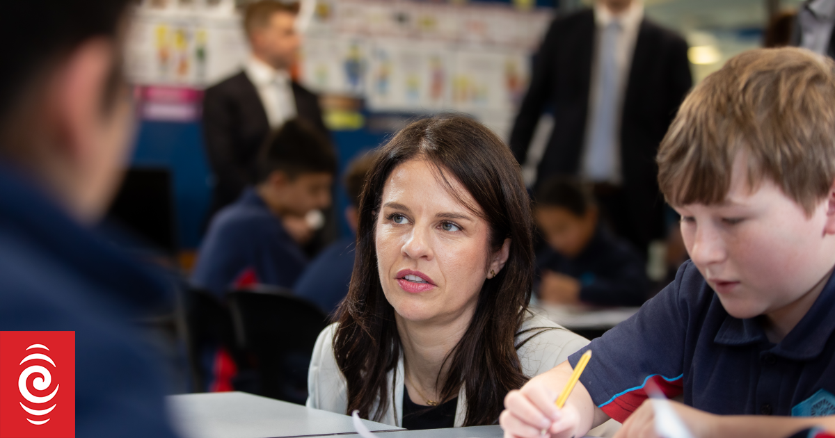 Watch: Minister Erica Stanford makes education announcement | RNZ News