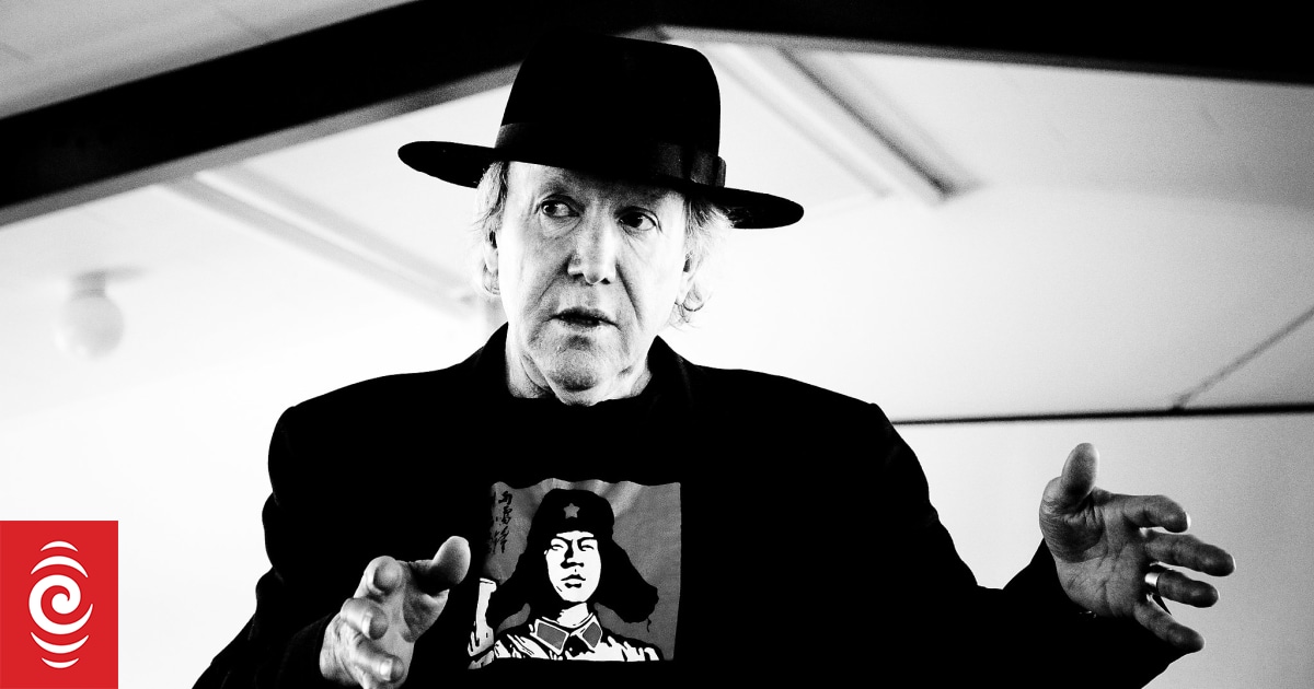 Actor and comedian David McPhail dies | RNZ News