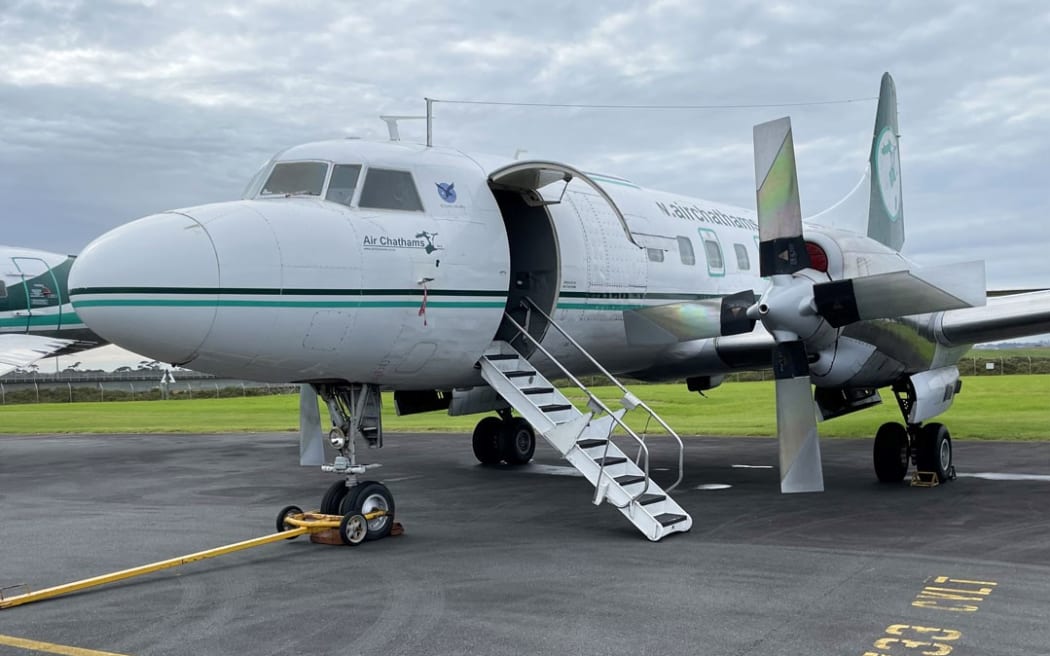 'Emotional': One of New Zealand's oldest passenger planes completes ...