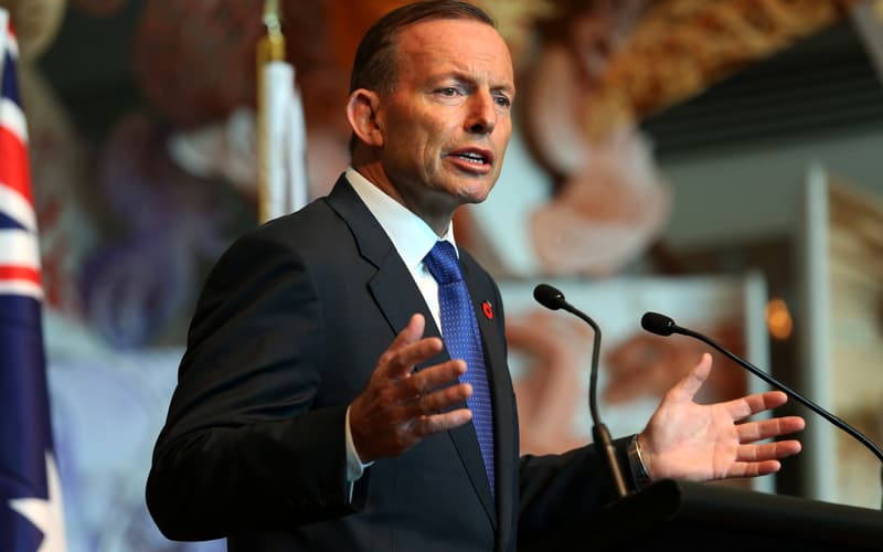 Turn up to Anzac events - Abbott | RNZ