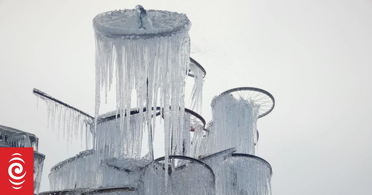 Omarama residents wake to -7.8 degrees, coldest temperatures in country ...