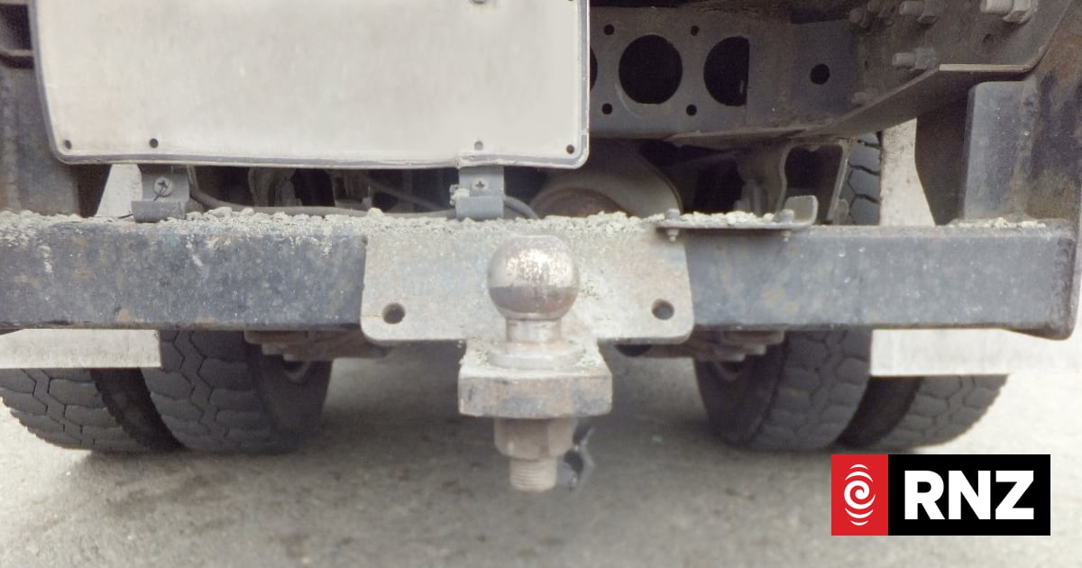 Towbar ban 'could be devastating' | RNZ