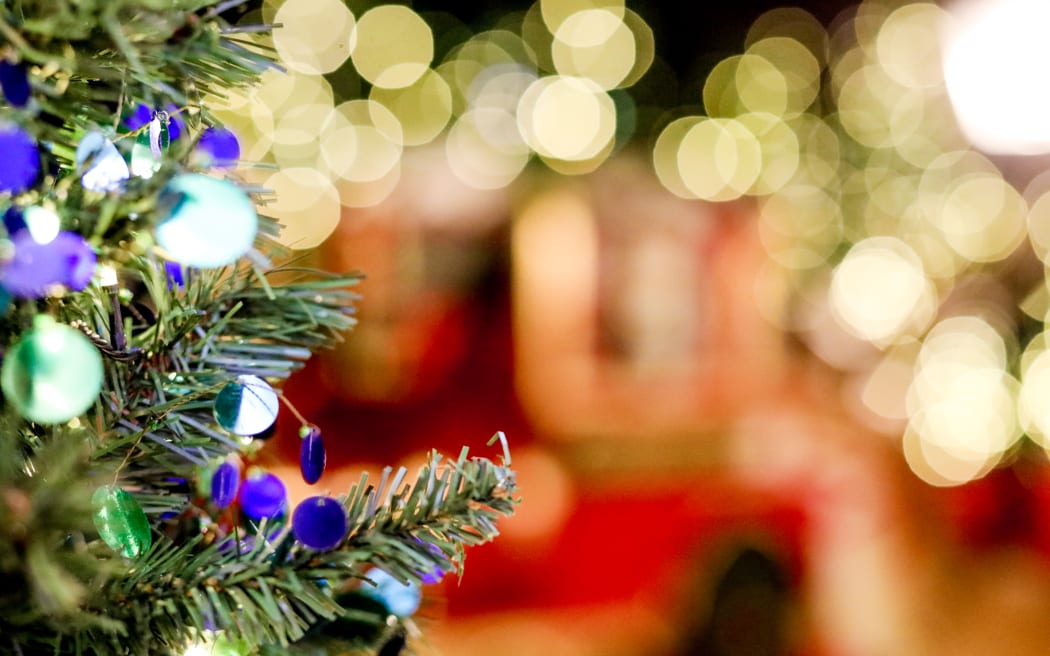 Getting ready for the last Christmas at Smith & Caughey's | RNZ News