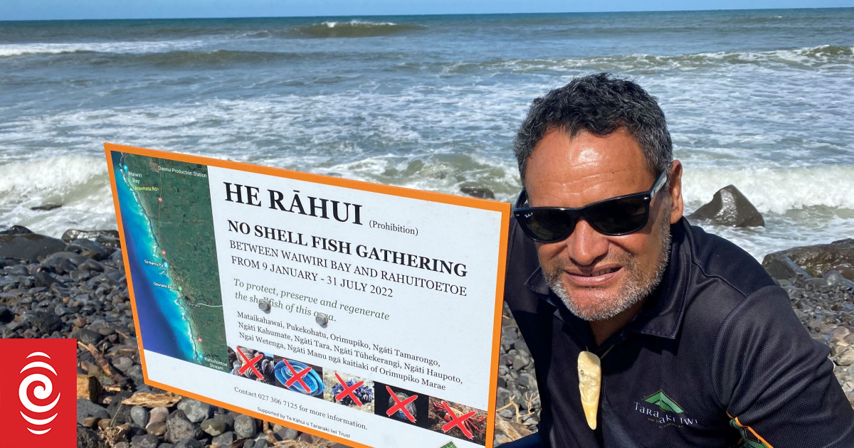 Rāhui spreads along coast in shellfish 'crisis' | RNZ News