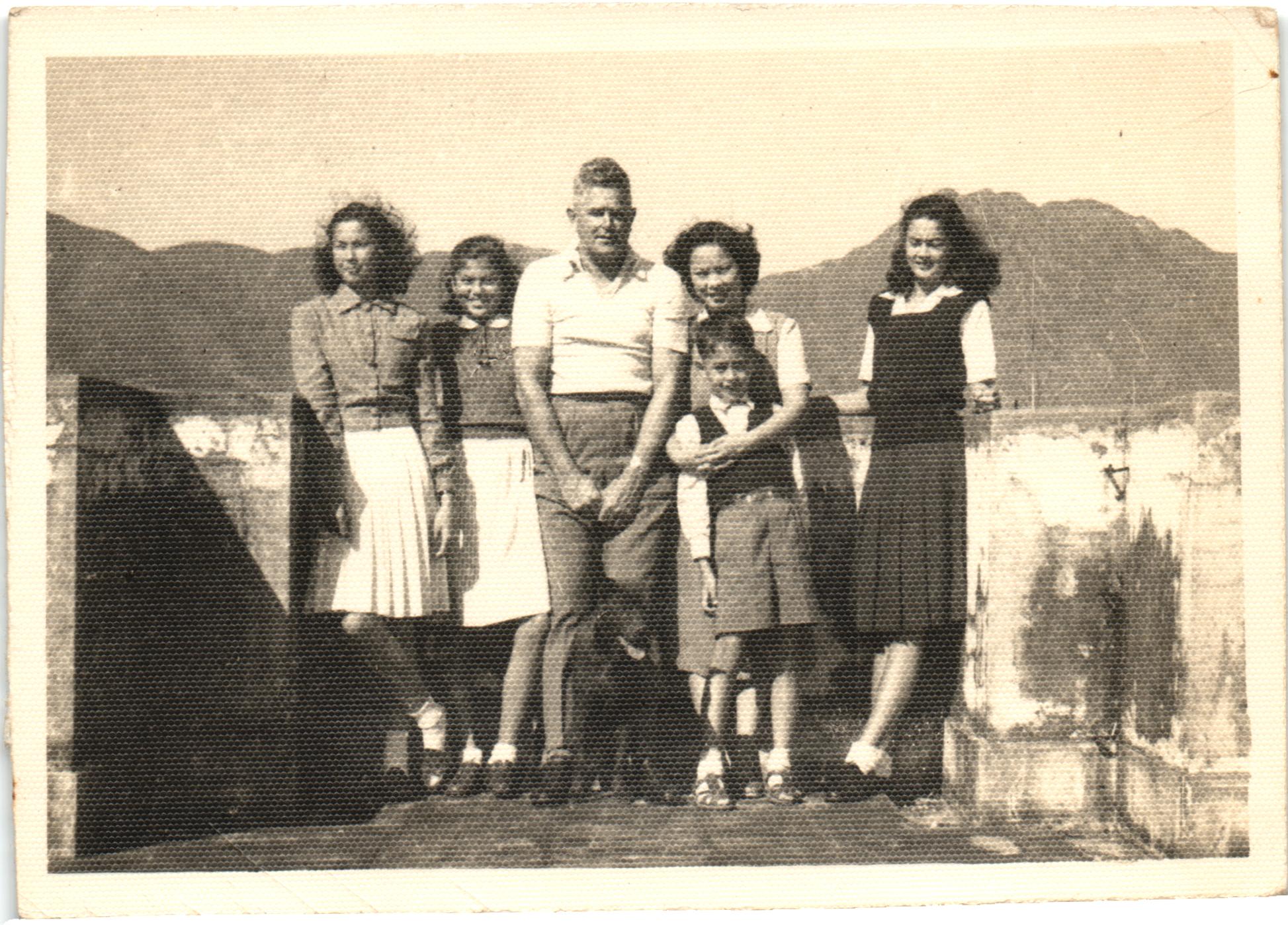 One family's remarkable journey to be reunited during WW2 | RNZ