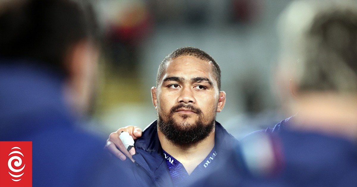 All Blacks prop to stay with NZ Rugby and Blues | RNZ News