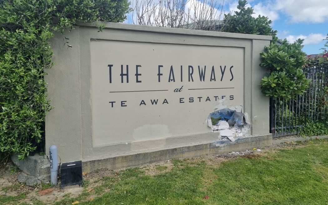 Hawke's Bay rugby player pleads guilty to driving charges | RNZ News