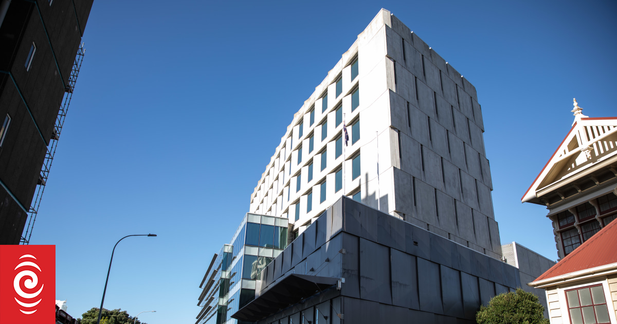 SIS and GCSB to appear before Intelligence and Security Committee | RNZ