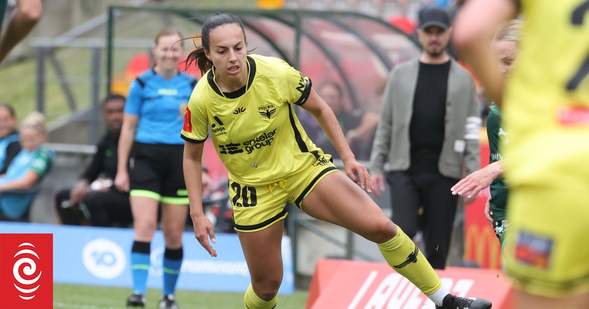 Phoenix women move into top four after 'best performance of season ...