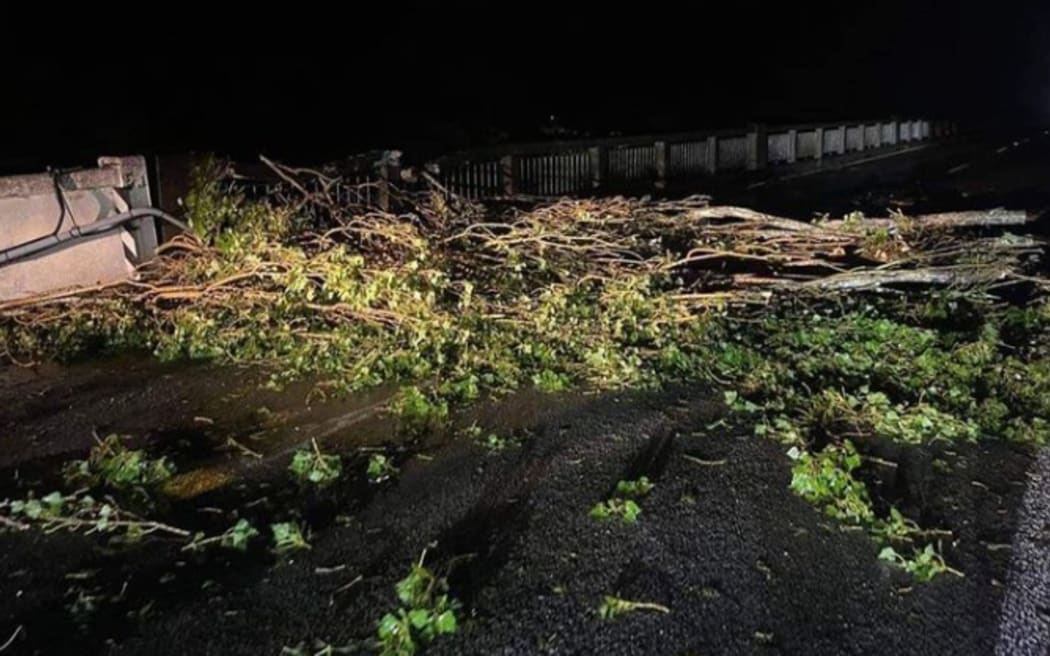 Cyclone brings state of emergency in Tairawhiti | RNZ