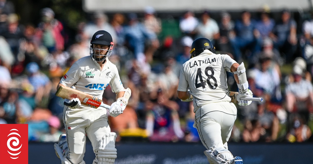 Matt Henry claims seven-wicket haul to keep New Zealand in the fight ...