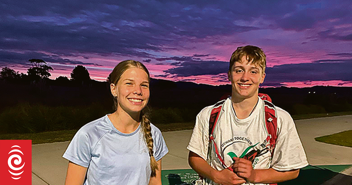 Whakatāne teen Jack Karetai-Barrett walks 40km over 12 hours for Māori wards | RNZ News