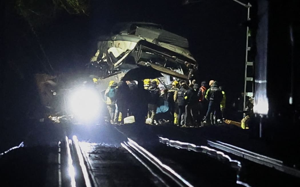 Spain rocked by second rail tragedy in days: Barcelona passenger train ...