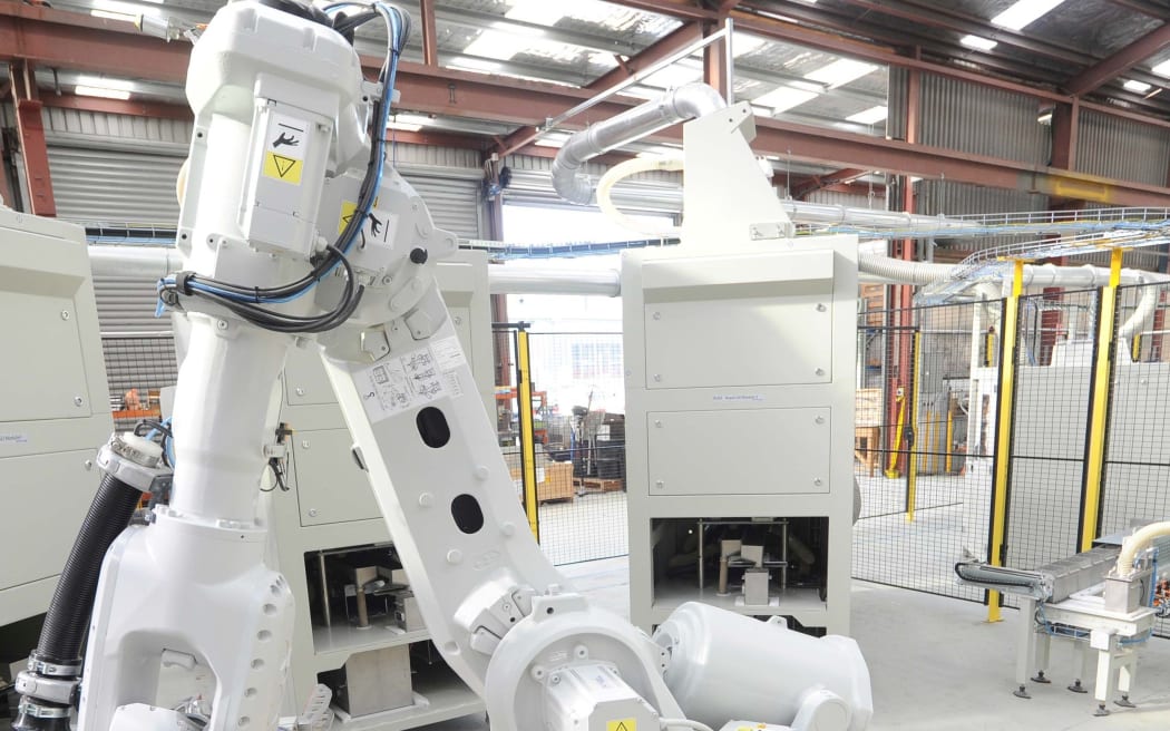 OIO delivers warning as it ends Scott Technology probe | RNZ News