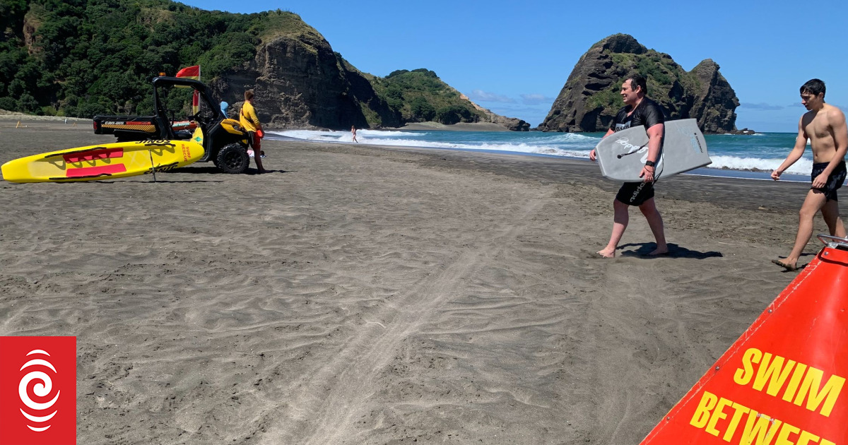 Surf Life Saving says more than 500 people rescued this summer | RNZ
