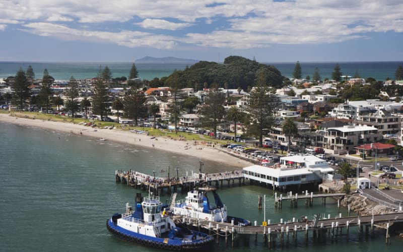 Tauranga houses evacuated over building safety | RNZ